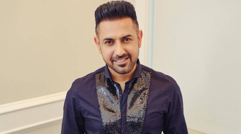 20 Best Punjabi Singers in India of All Time